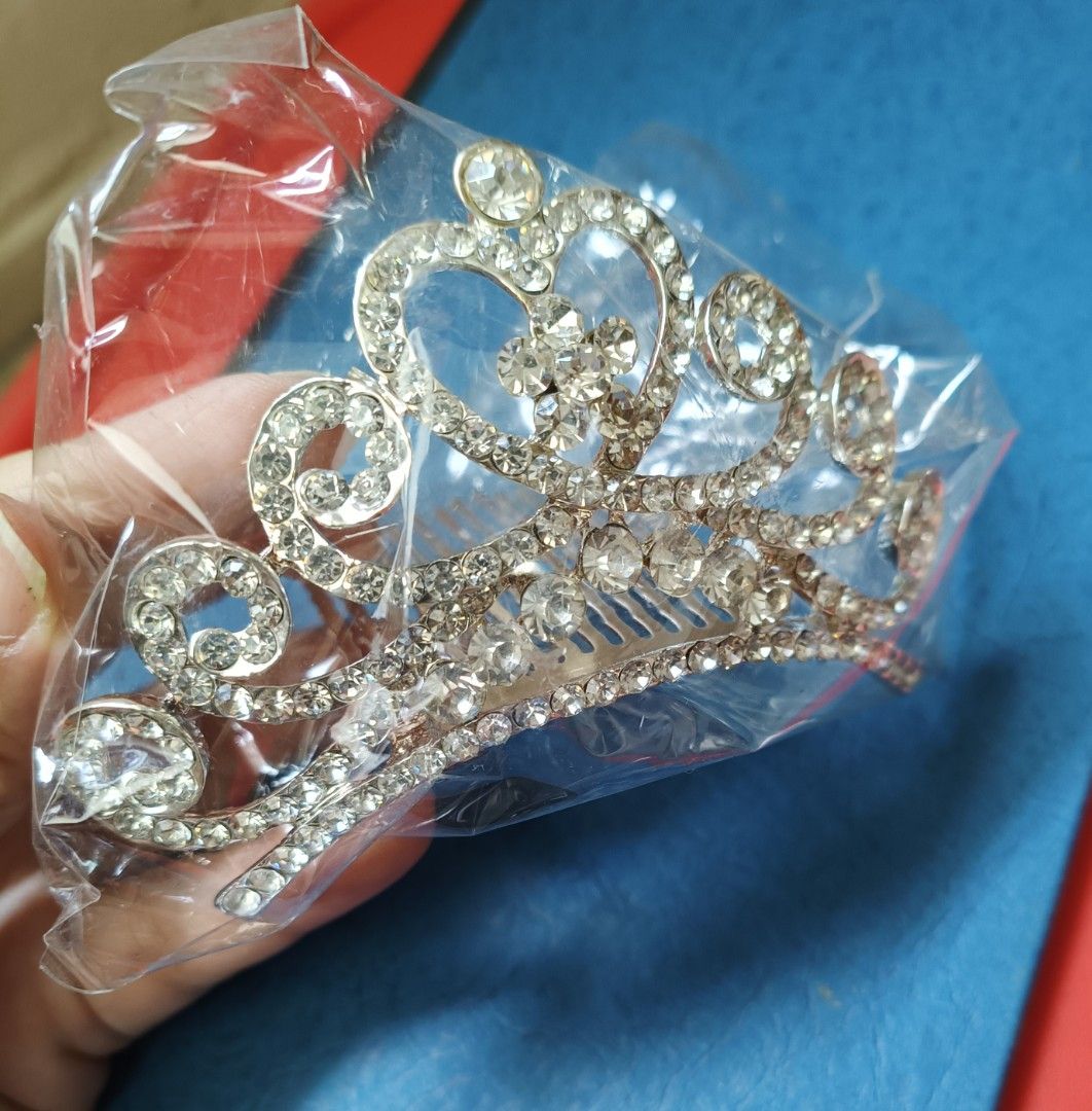 Mini Tiaras (different designs), Women's Fashion, Watches & Accessories ...