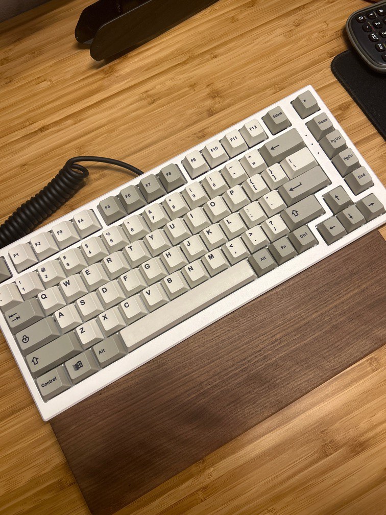 Monsgeek MG75 75% Mechanical Keyboard, Computers & Tech, Parts ...