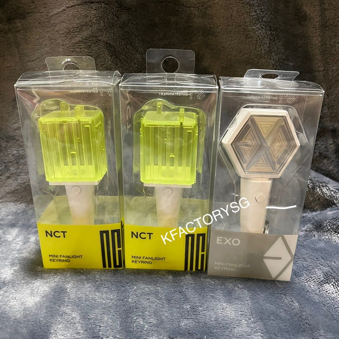 NCT & EXO OFFICIAL MINI LIGHTSTICK KEYRING, Hobbies & Toys, Memorabilia ...