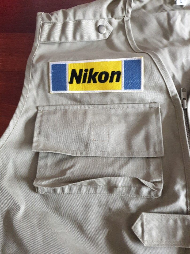 Nikon Camera-man Vest, Men's Fashion, Coats, Jackets and Outerwear on ...