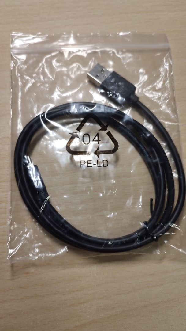 Normal USB to USB C cable (1 m), Computers & Tech, Parts & Accessories ...