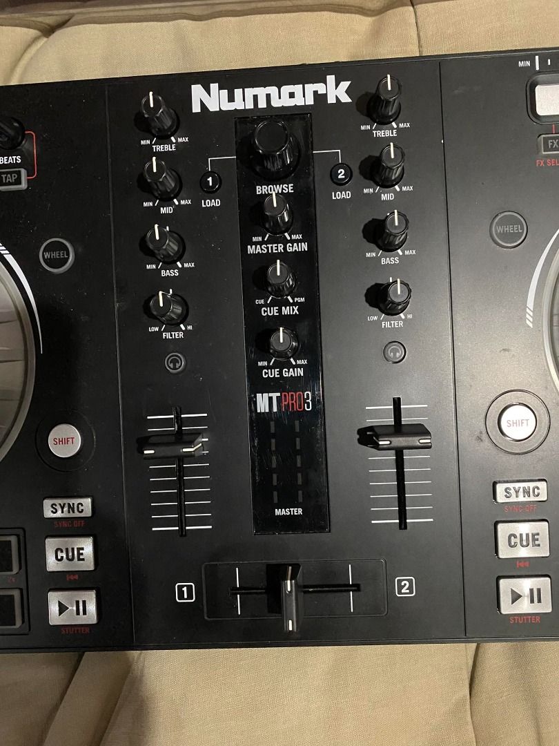 Numark Mixtrack Pro 3, Audio, Other Audio Equipment on Carousell