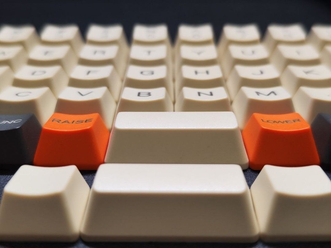 OEM 40% 60% 40 Keycap | Carbon White Laser-Etched Blank PBT Keyset ...