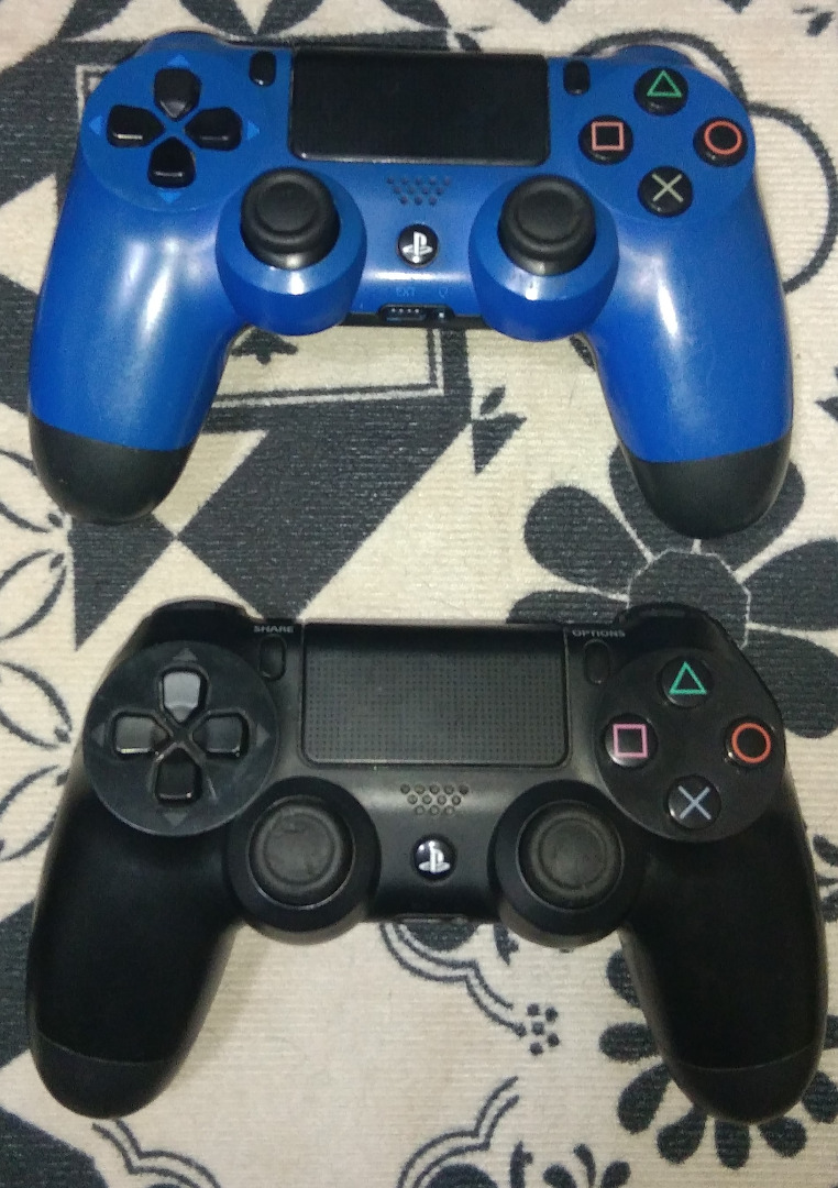 Original DS4 Black and Blue (v1), Video Gaming, Gaming Accessories ...
