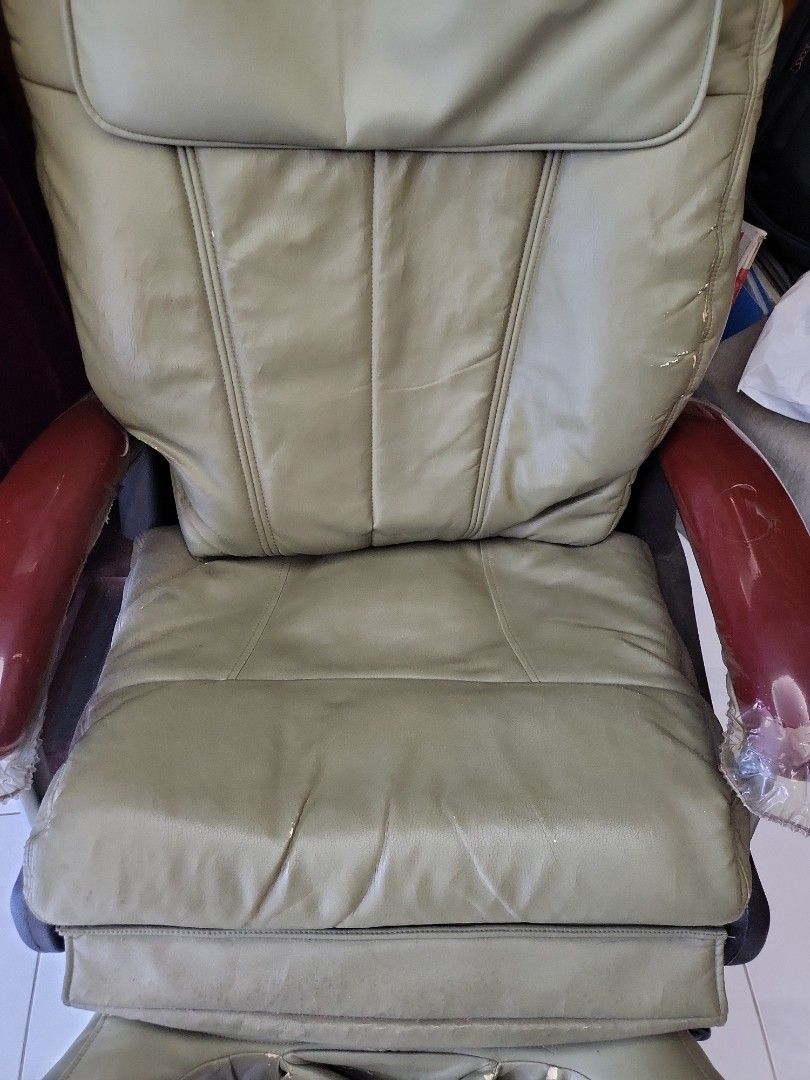 Osim Massage Chair, Health & Nutrition, Massage Devices on Carousell