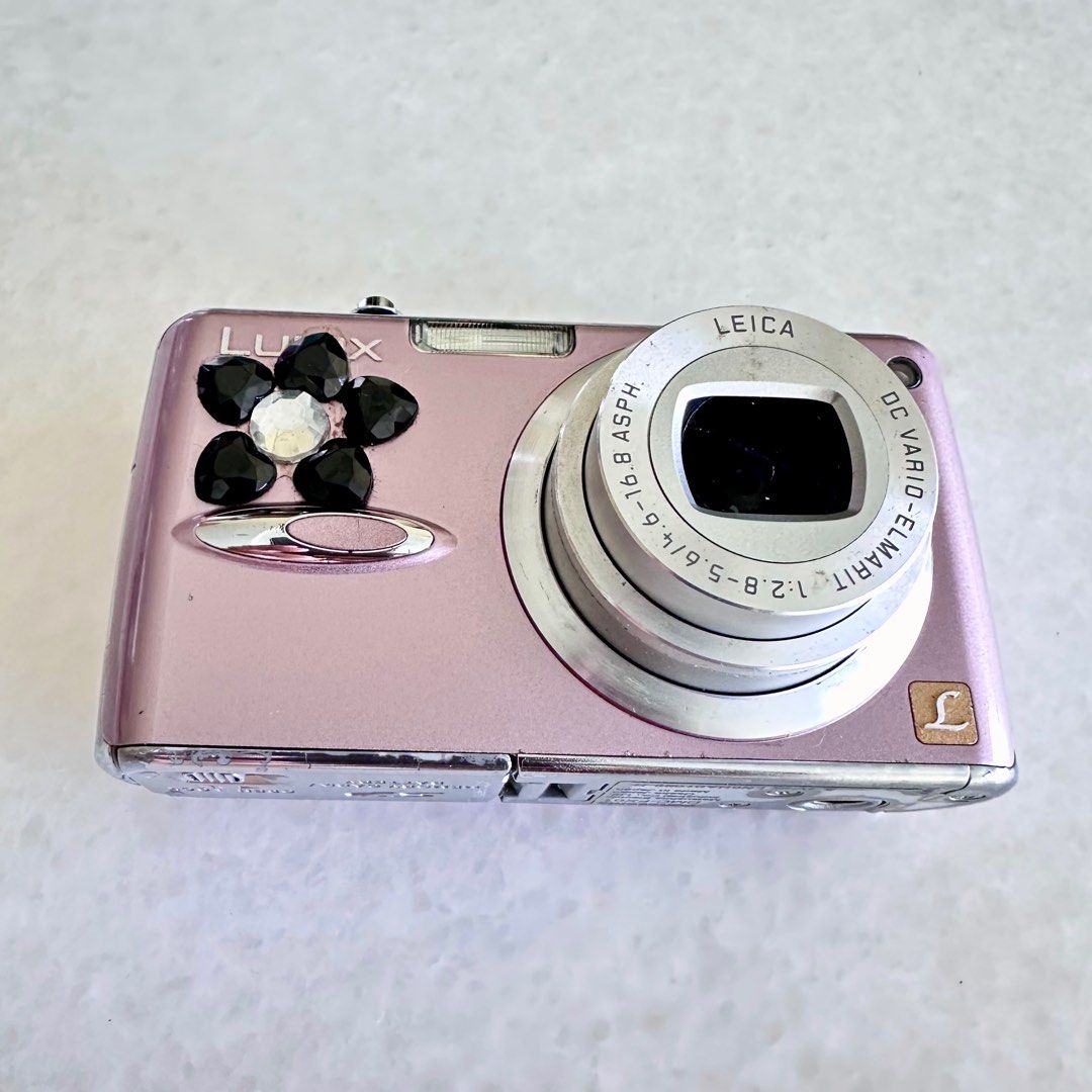 Panasonic Lumix MDC-FX 01 CCD 6 megapixel, Photography, Cameras on ...