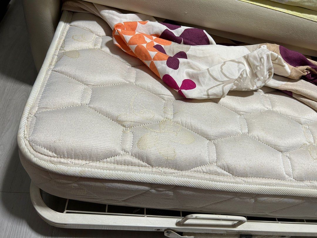 Pull out bed, super-single to bless, Furniture & Home Living, Furniture ...