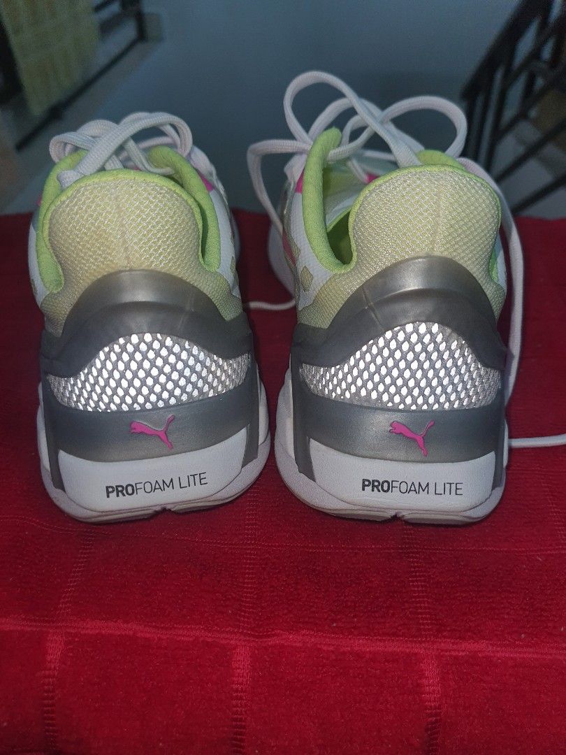 PUMA Pro Foam Lite Women, Women's Fashion, Footwear, Sneakers on Carousell
