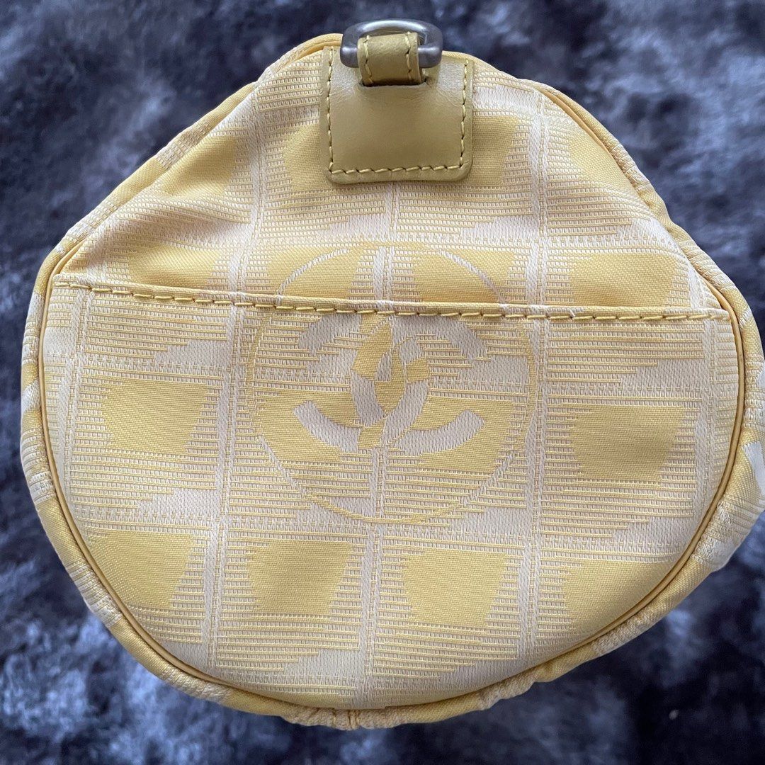 RARE Chanel Cylinder Shoulder Bag, Women's Fashion, Bags & Wallets ...