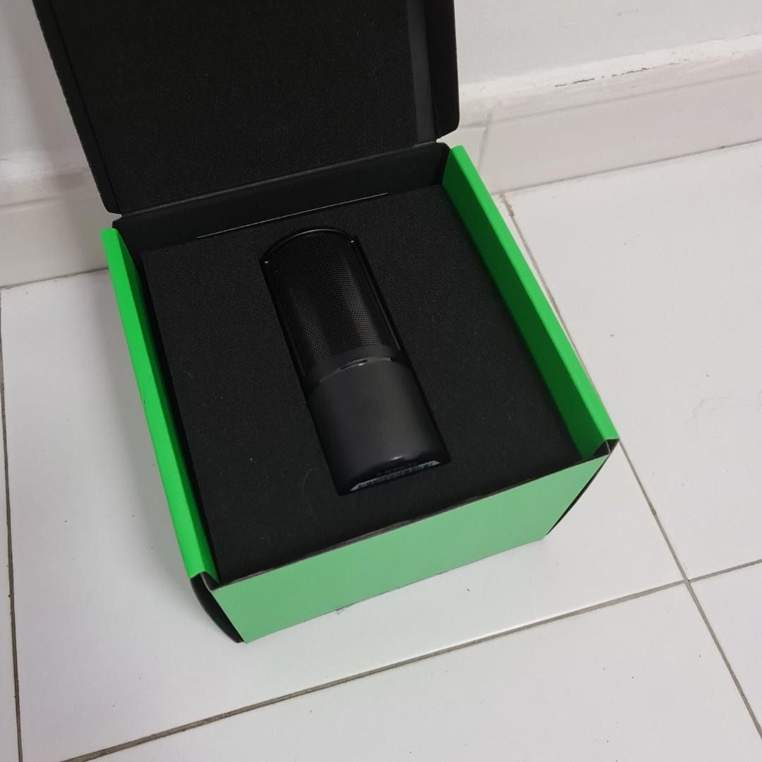 Razer Seiren X USB Microphone, Audio, Microphones on Carousell