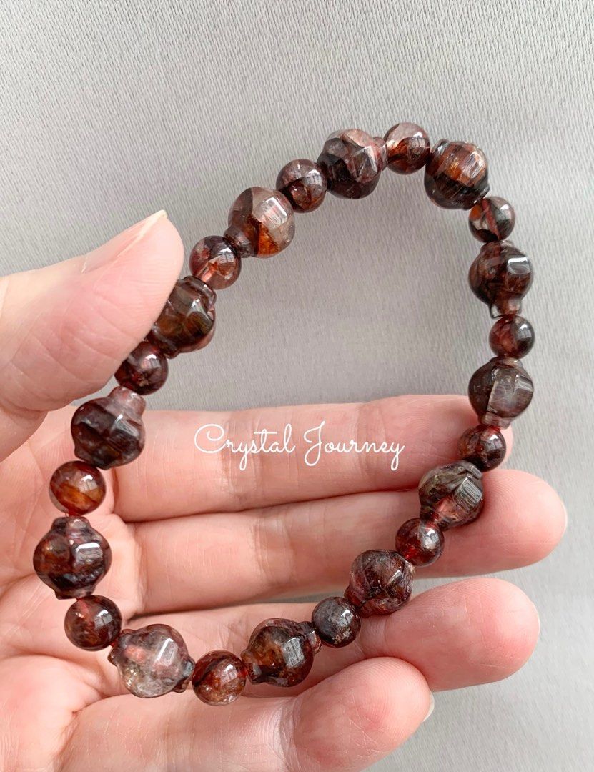 Red Hematoid Quartz Bracelet, Women's Fashion, Jewelry & Organisers ...