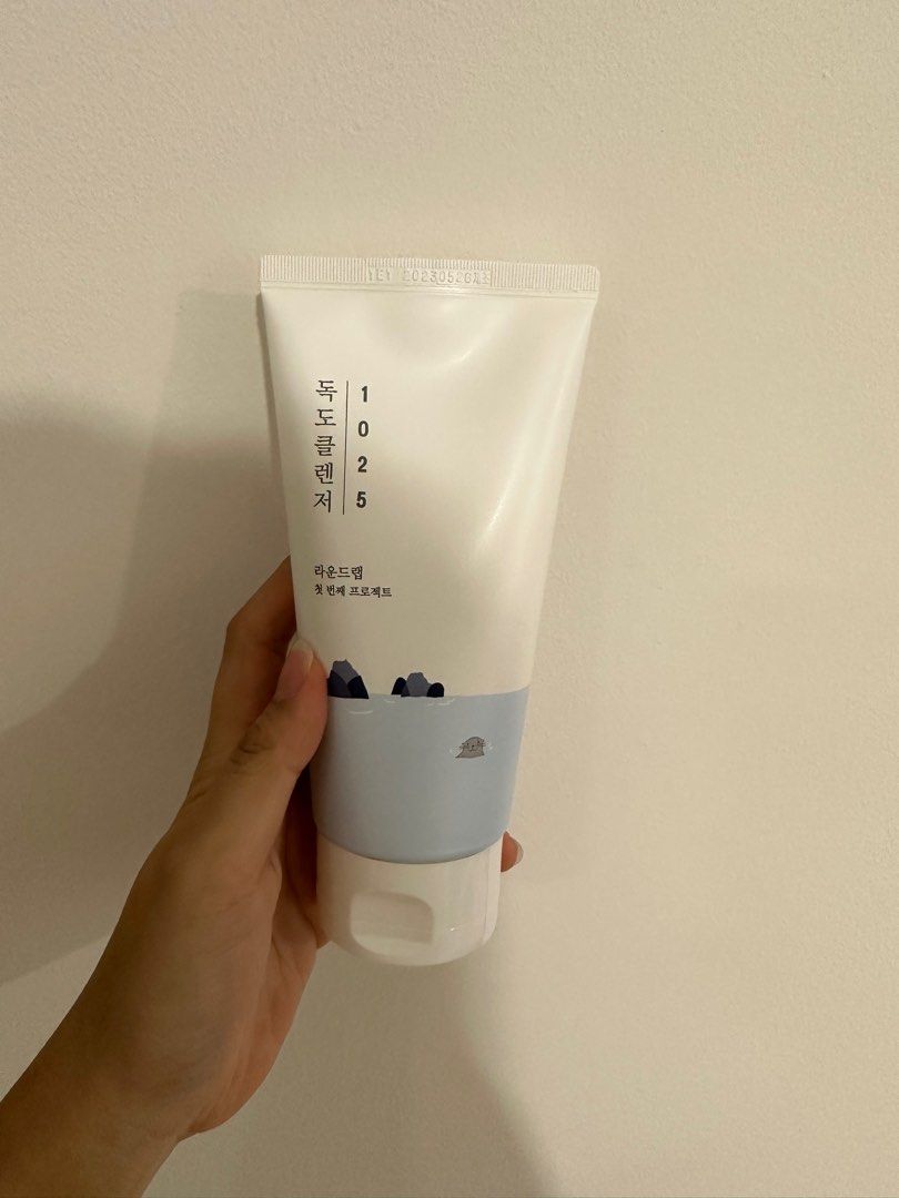 Roundlab Dokdo Cleanser (150ml), Beauty & Personal Care, Face, Face ...