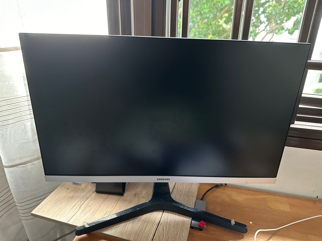 Samsung 24 inch monitor, Computers & Tech, Parts & Accessories, Monitor ...