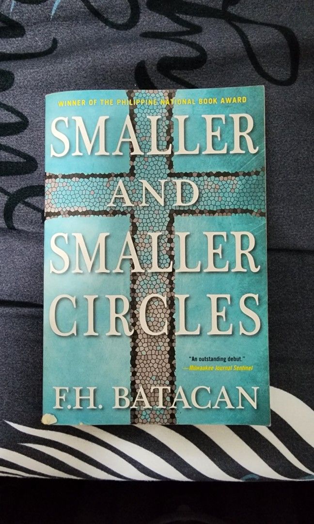 Smaller and Smaller Circles by FH Batacan, Hobbies & Toys, Books ...