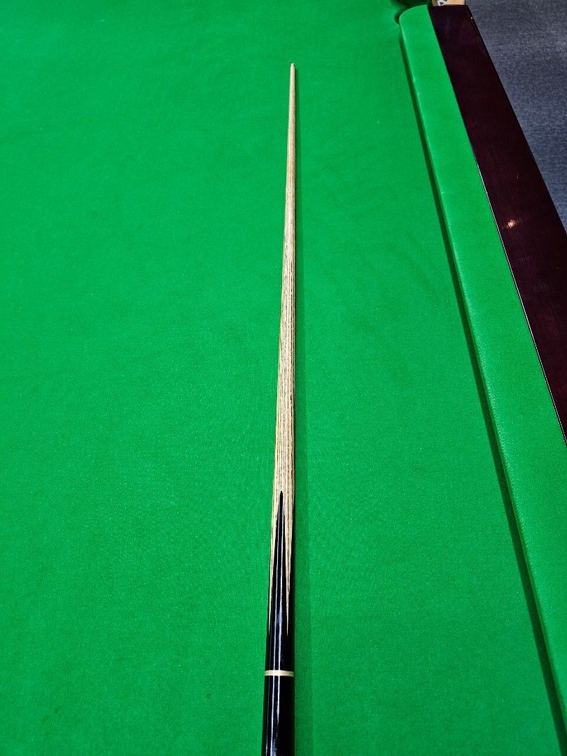 Snooker cue - Ton Praram, Sports Equipment, Sports & Games, Billiards ...
