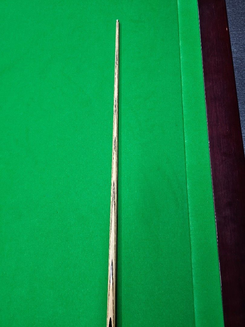 Snooker cue - Ton Praram, Sports Equipment, Sports & Games, Billiards ...