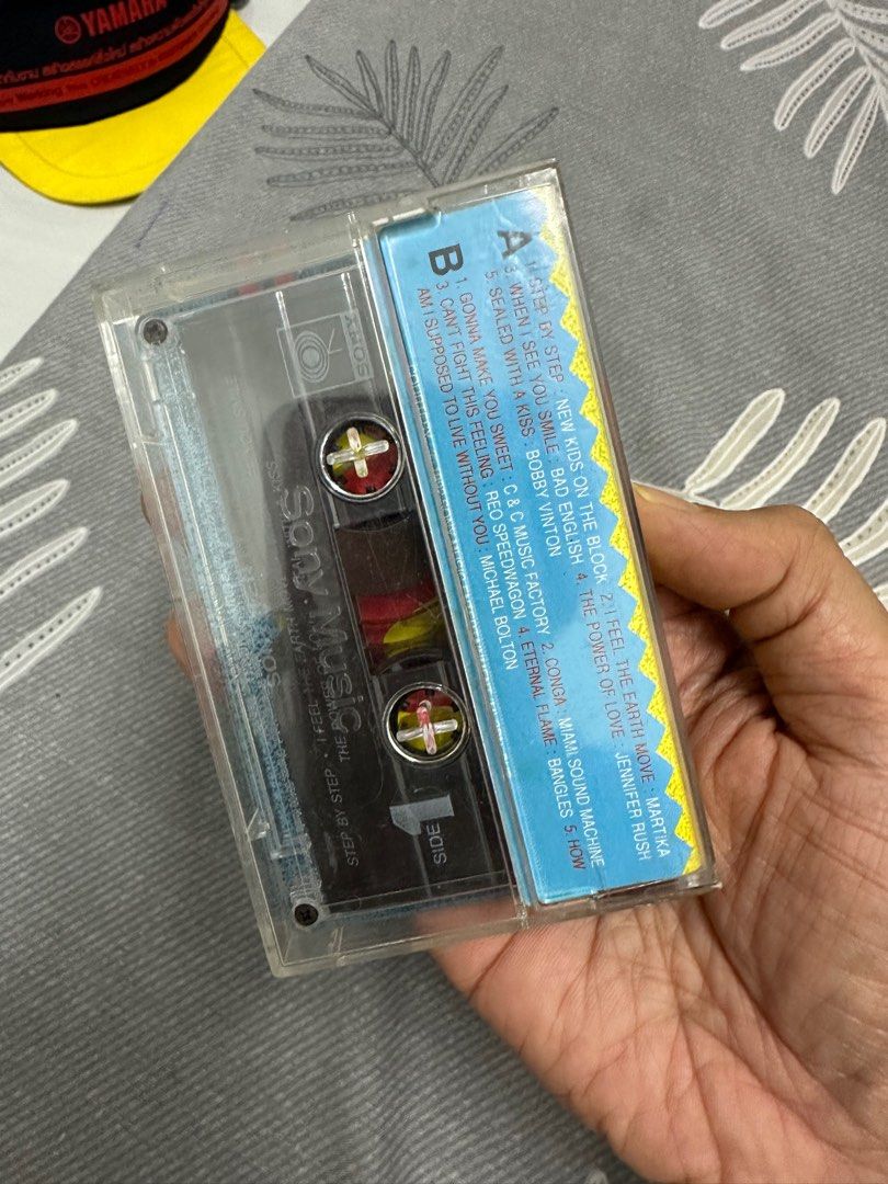 Sony walkman cassette kaset promo vintage 1992, Hobbies & Toys, Collectibles & Memorabilia ...