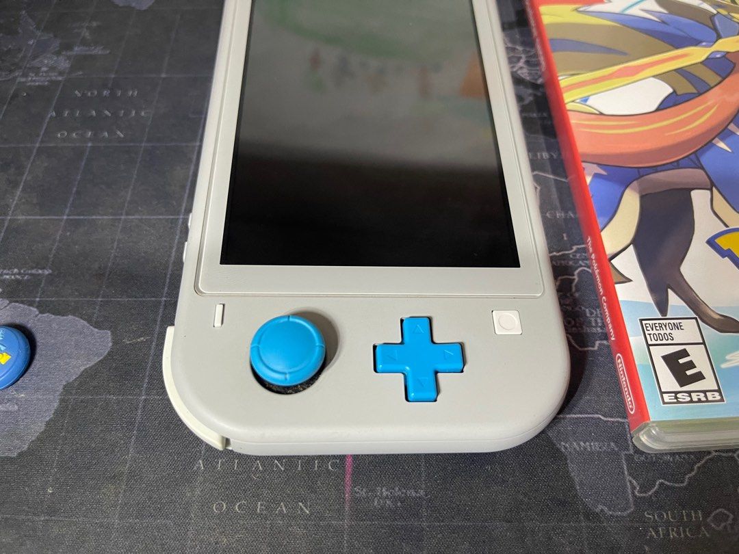 Switch Lite Zacian and Zamazenta Edition, Video Gaming, Video Game ...