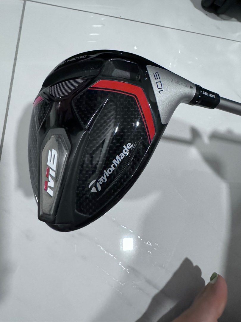 Taylormade M6 D Type Men's Driver (Fubuki TM5), Sports Equipment, Sports & Games, Golf on Carousell