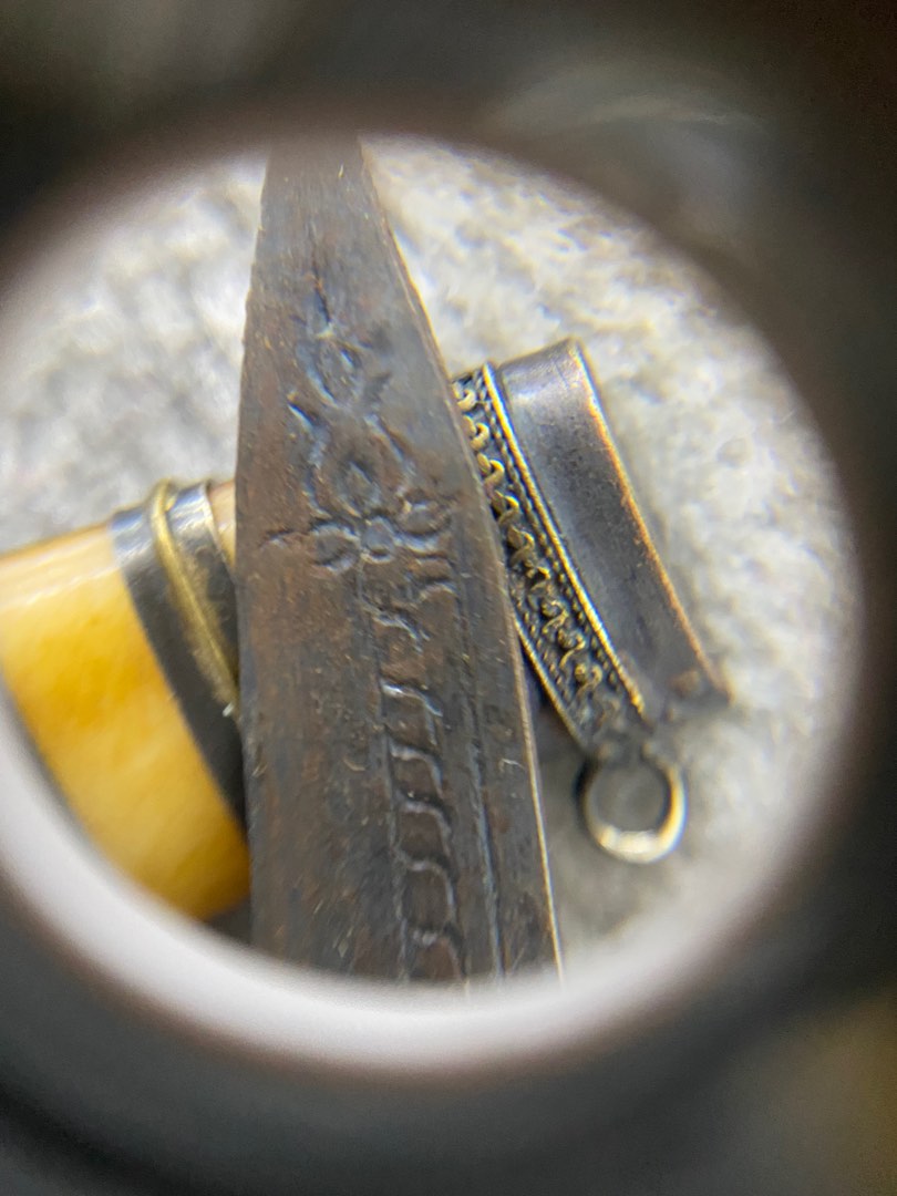 Thai amulet - mitmor, knife , mitnor, Hobbies & Toys, Memorabilia ...