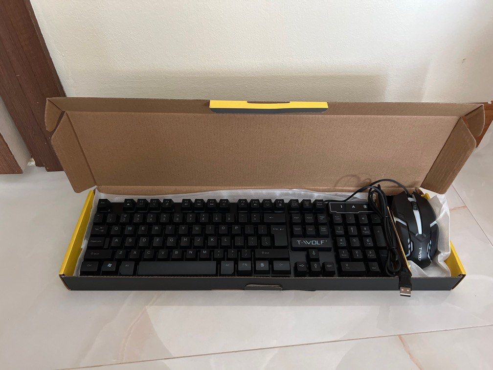 T Wolf Tf200 Rainbow Backlit Game Keyboard And Mouse Set Computers And Tech Parts And Accessories