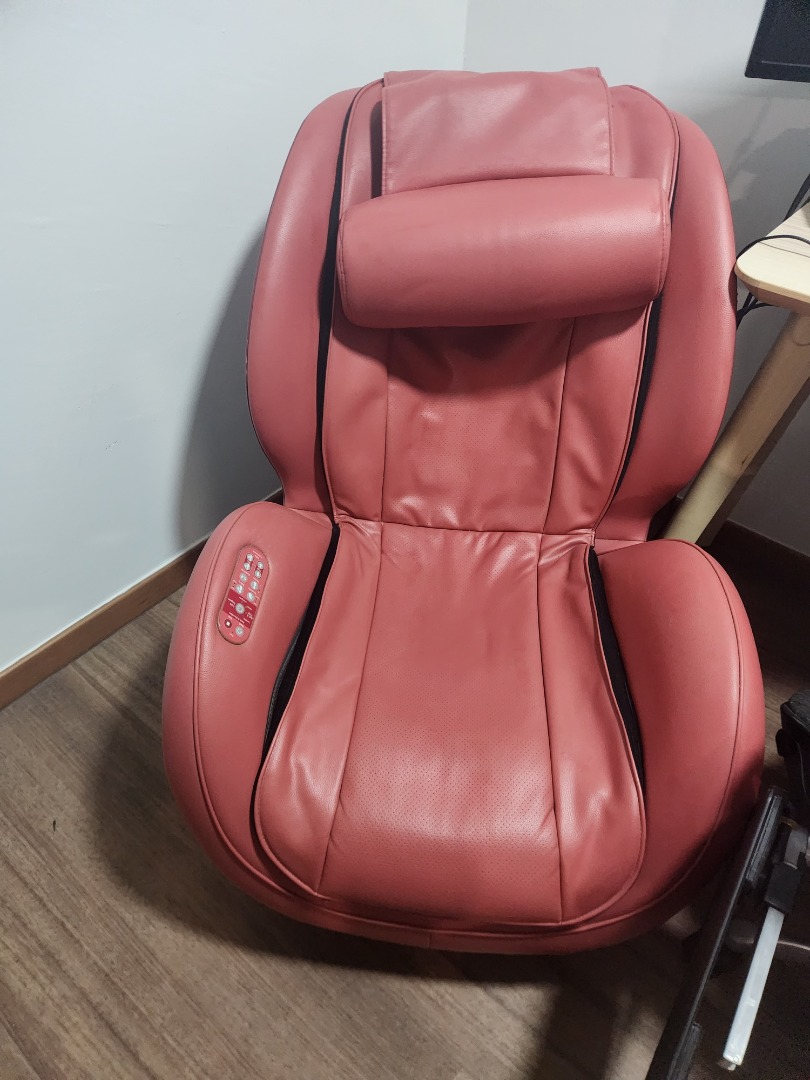 uDivine Mini Massage Sofa, Furniture & Home Living, Furniture, Chairs ...