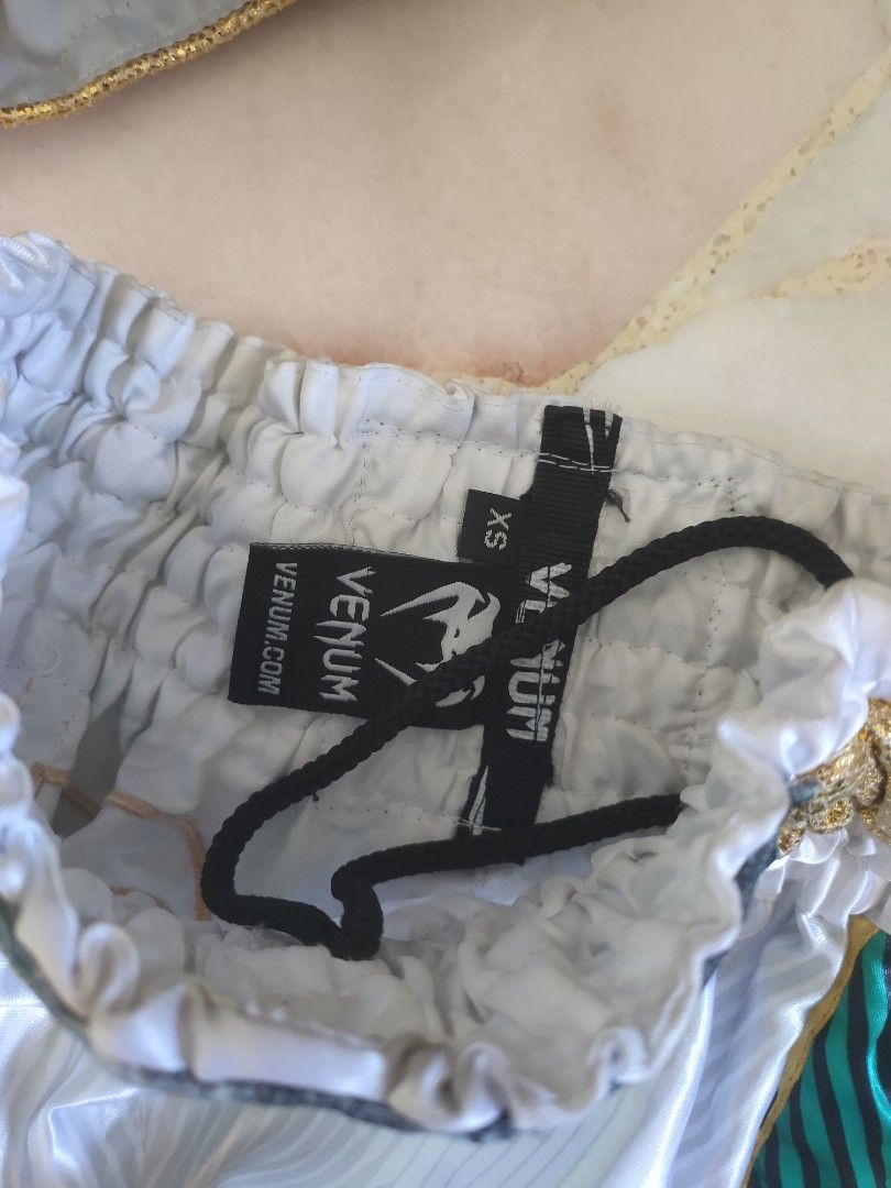 Venum x WBC Muay Thai shorts White / Black Versions (Limited Edition), Sports Equipment, Other ...