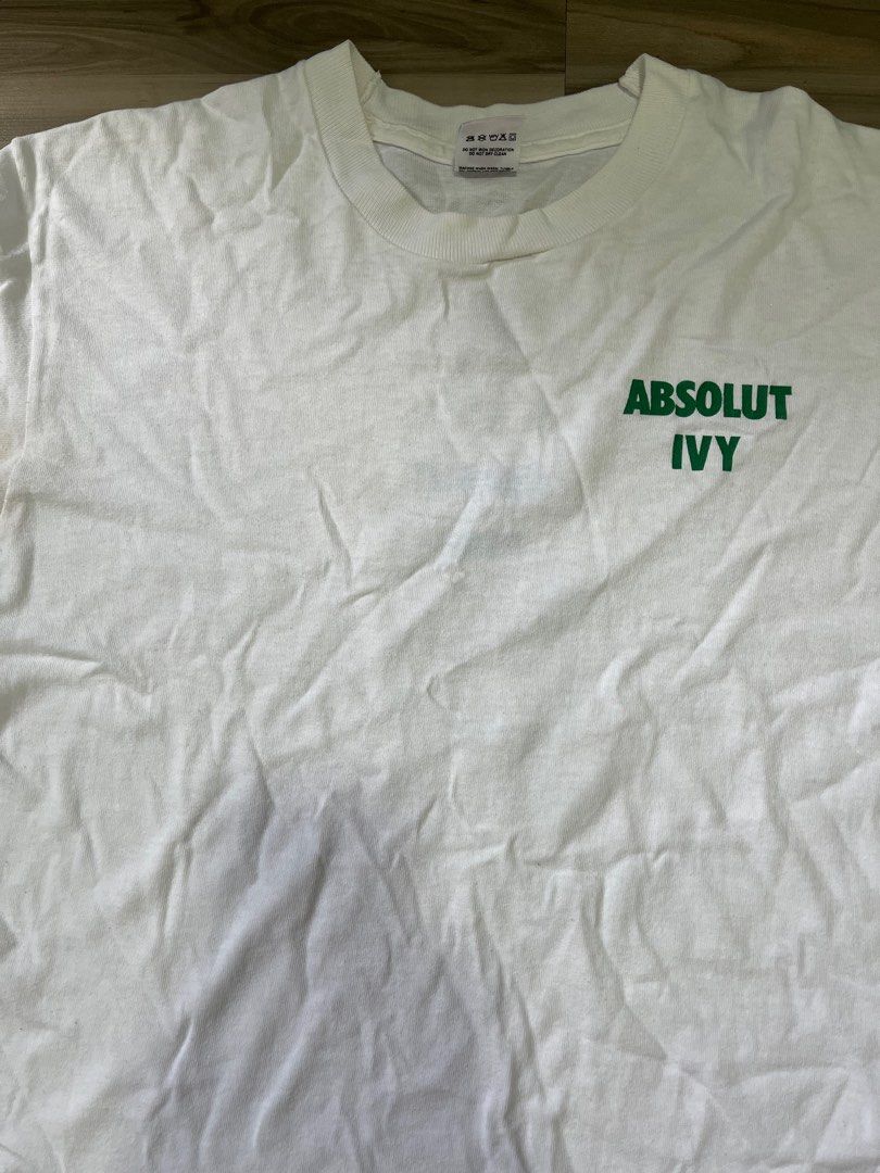 Vintage Absolut Vodka Alcohol fruit of the loom Tee, Men's Fashion ...