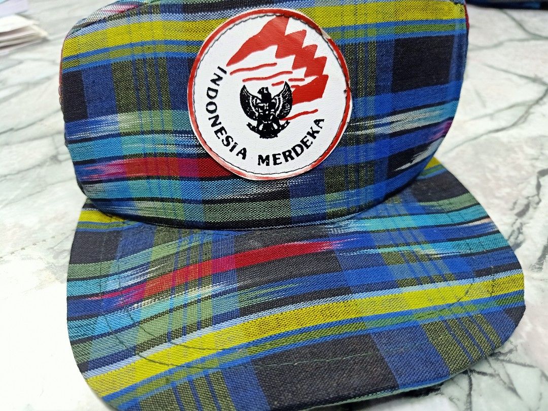 Vintage Indonesia Medeka, Men's Fashion, Watches & Accessories, Cap ...