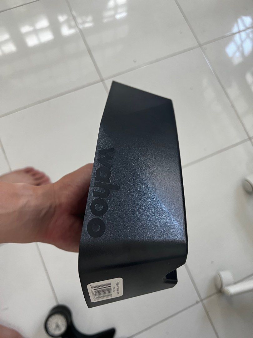 WAHOO Kickr Wheel Riser Block, Sports Equipment, Bicycles & Parts ...