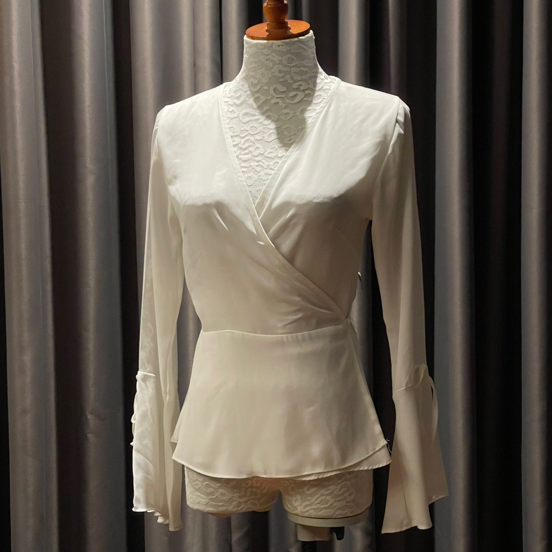 White wrap around top, Women's Fashion, Tops, Longsleeves on Carousell
