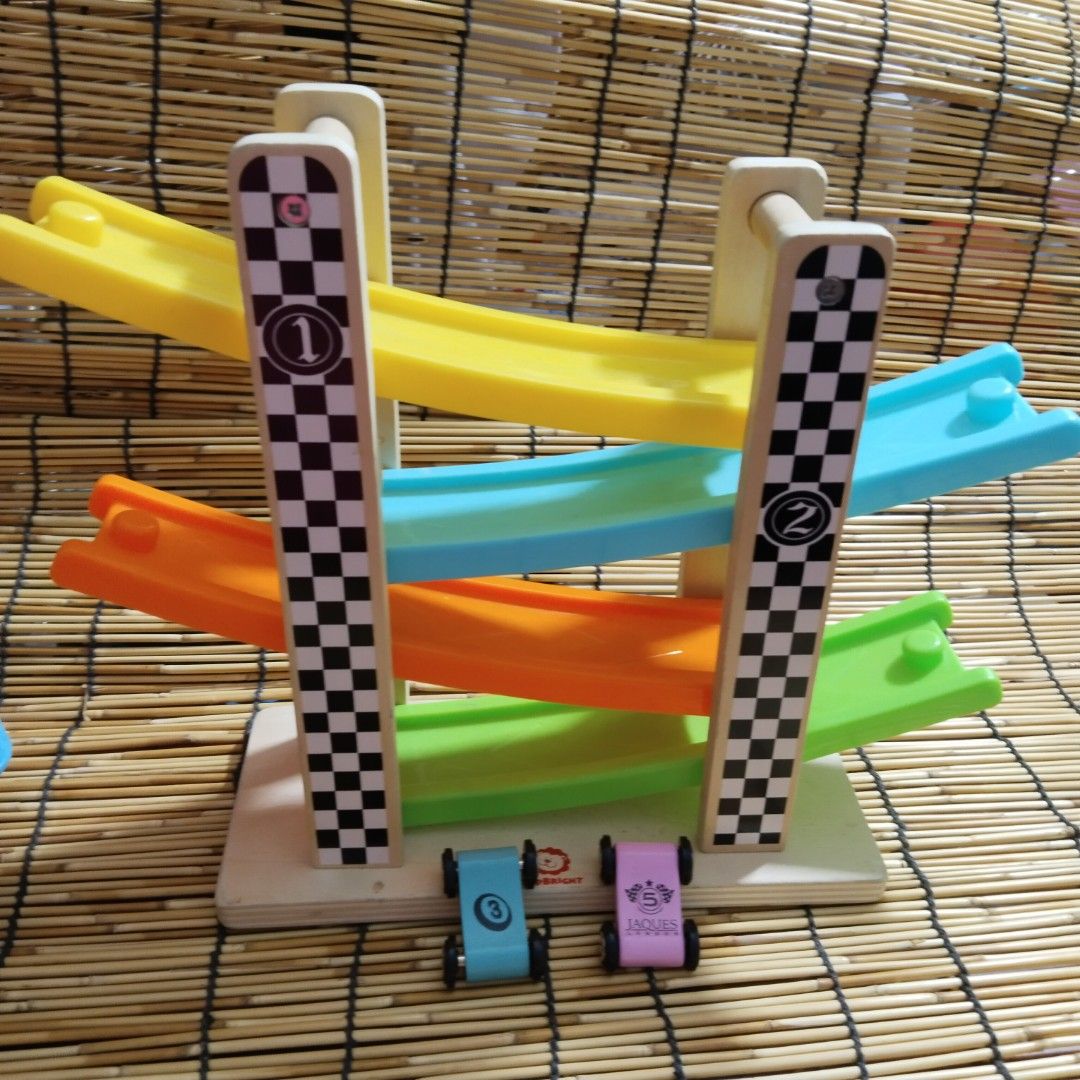 Wooden race track ramp, Babies & Kids, Infant Playtime on Carousell