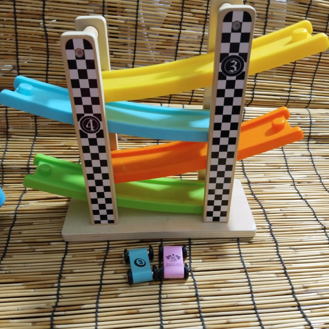 Wooden race track ramp, Babies & Kids, Infant Playtime on Carousell