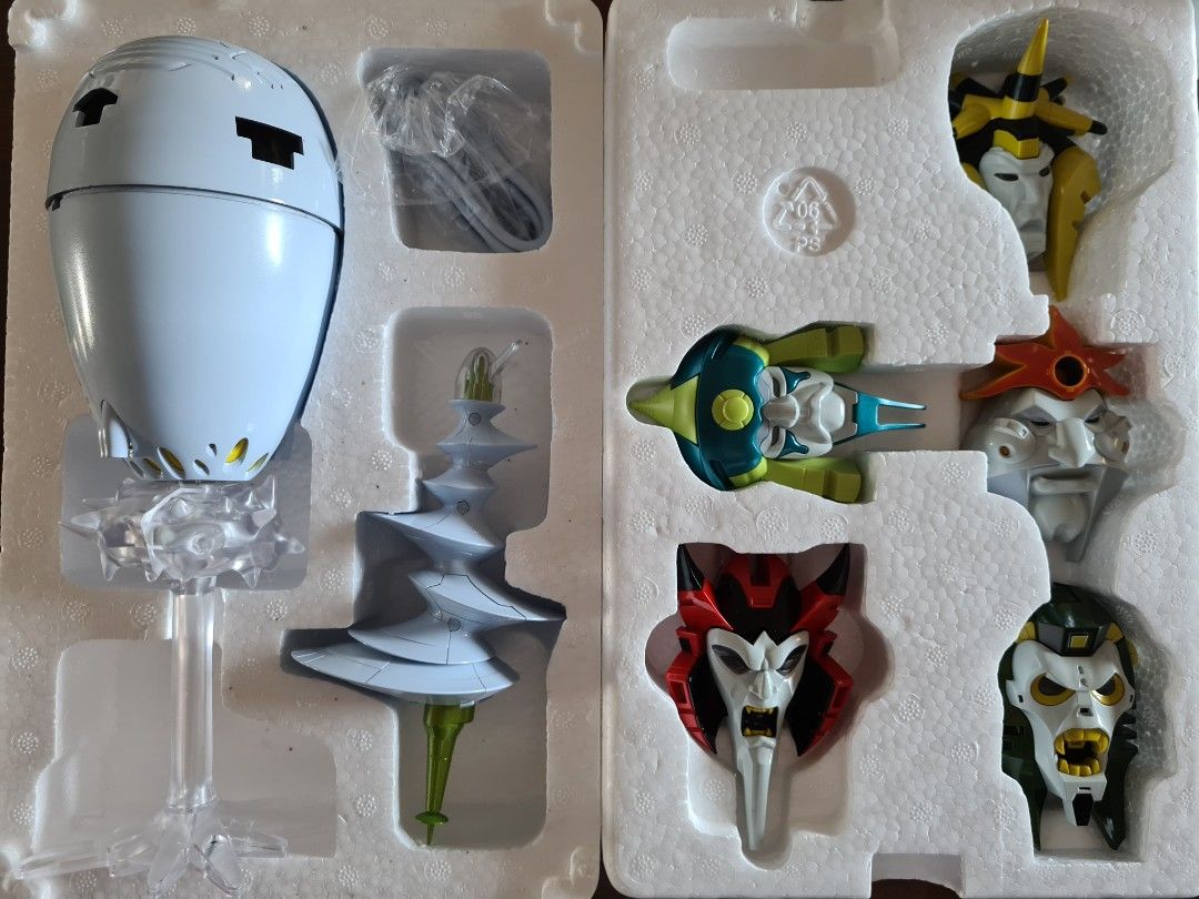 Transformers X-transbot quintesson, Hobbies & Toys, Toys & Games on ...