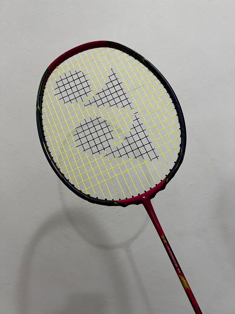 Yonex Voltric Z Force 2 ii LCW Pink Edition Badminton Racket 3u, Sports ...