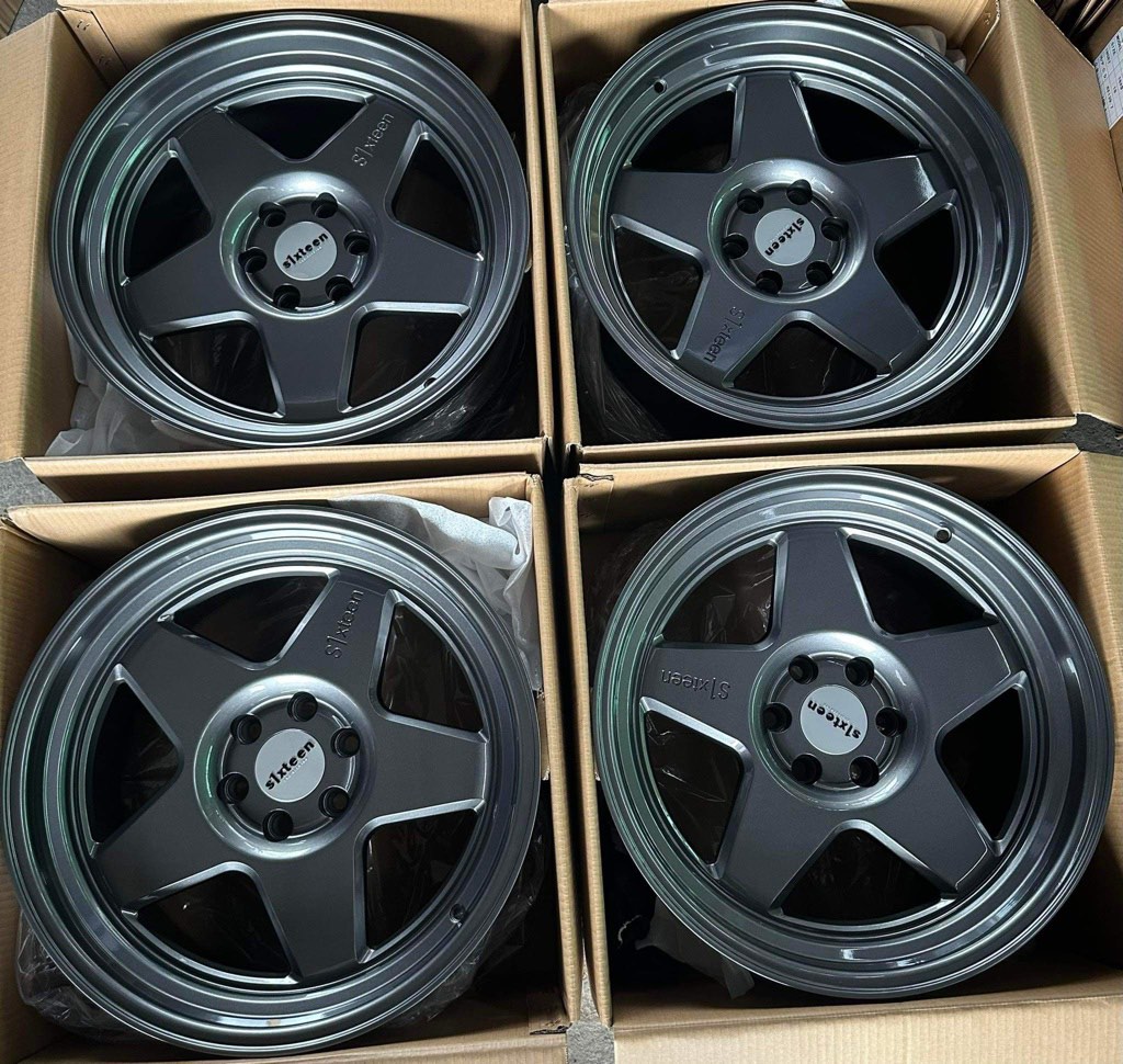 18” Sixteen Engineer SE02 Grey Mags 6Holes pcd 114 Fit navara or terra ...