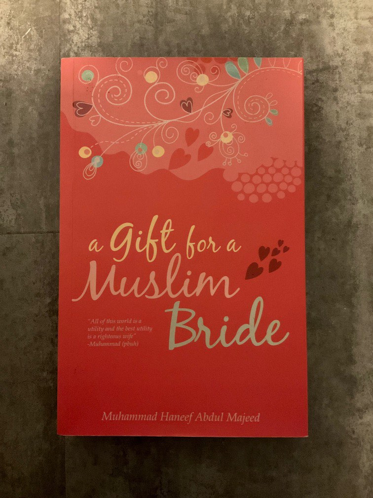 a gift for a muslim bride, Hobbies & Toys, Books & Magazines, Religion ...