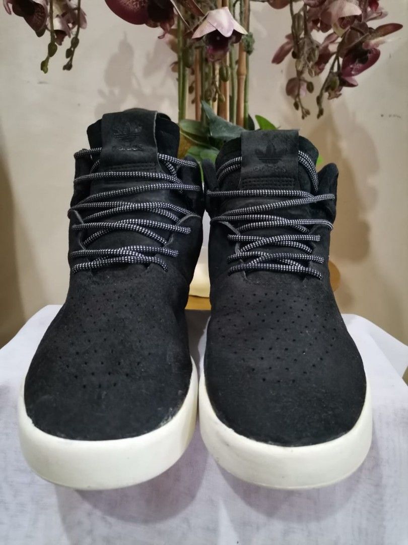 Adidas Tubular, Men's Fashion, Footwear, Boots on Carousell