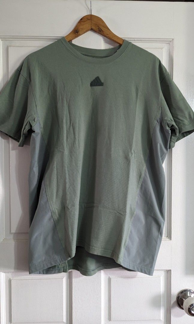 Adidas Two-tone Tee with pop up logo (Sage Green), Men's Fashion, Tops ...