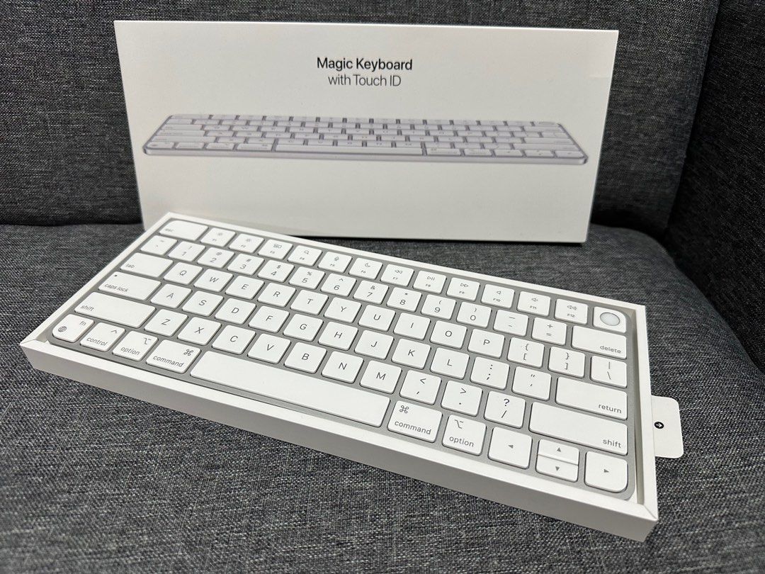 Apple Magic Keyboard with Touch ID, Computers & Tech, Parts ...