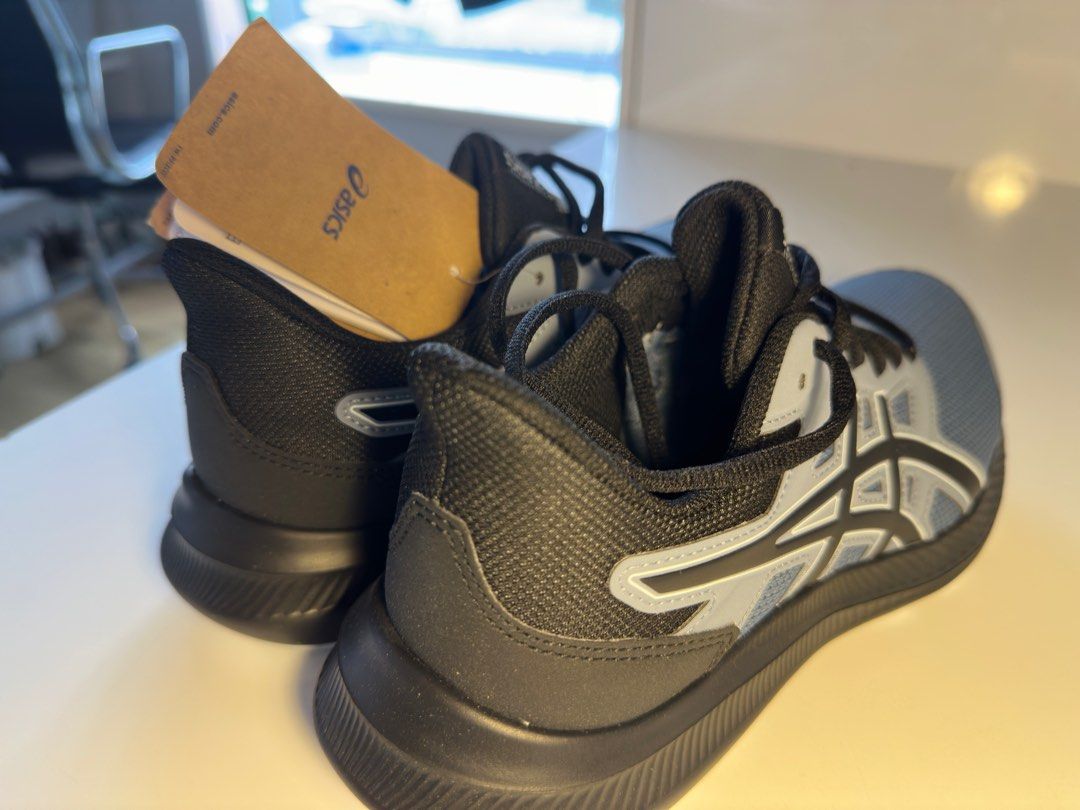 Asics running shoes, Women's Fashion, Footwear, Sneakers on Carousell