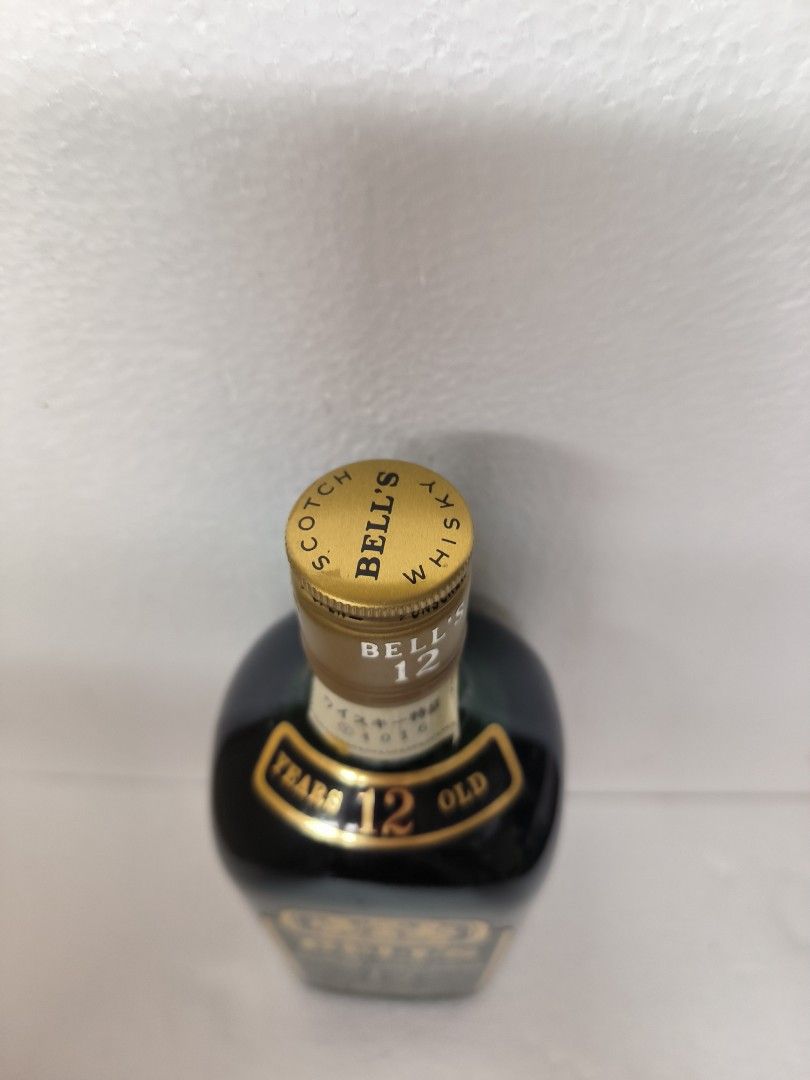 Bell's 12 Year Old De Luxe Blended Scotch Whisky 750ml, 嘢食 & 嘢飲, 酒精飲料 ...