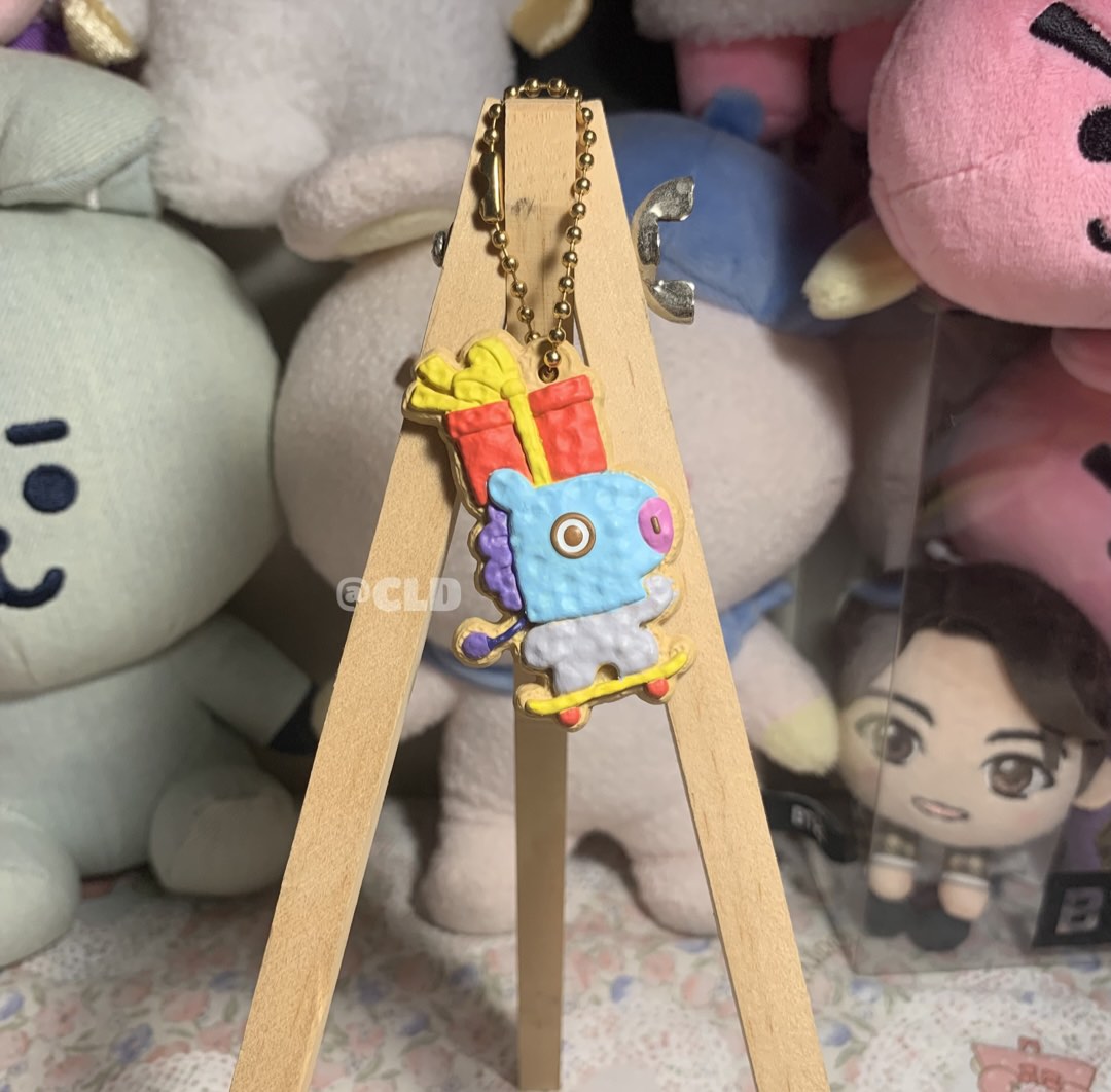 Bt21 mang cookie keyring, Hobbies & Toys, Memorabilia & Collectibles, K-Wave on Carousell