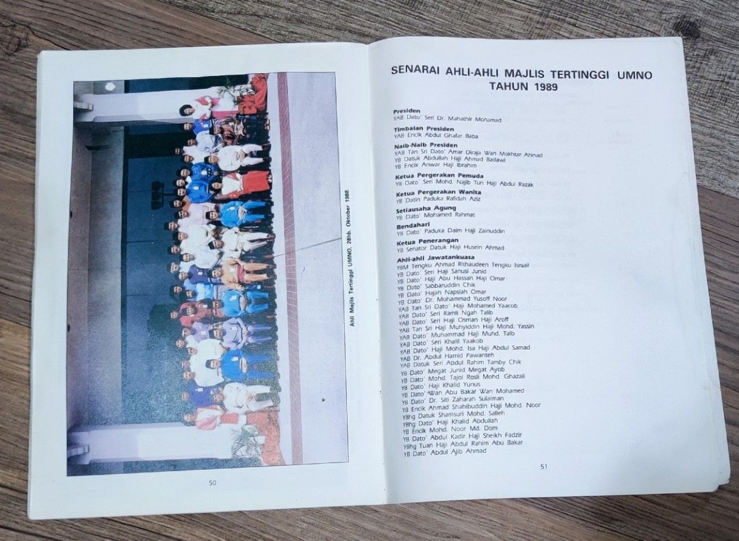 Buku sambutan hari UMNO 1989, Hobbies & Toys, Books & Magazines ...