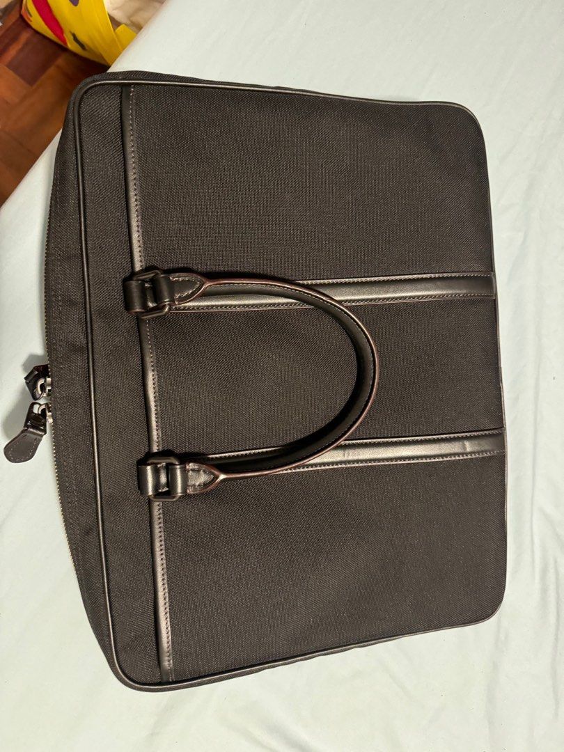 Coach Laptop Bag, Men's Fashion, Bags, Sling Bags on Carousell