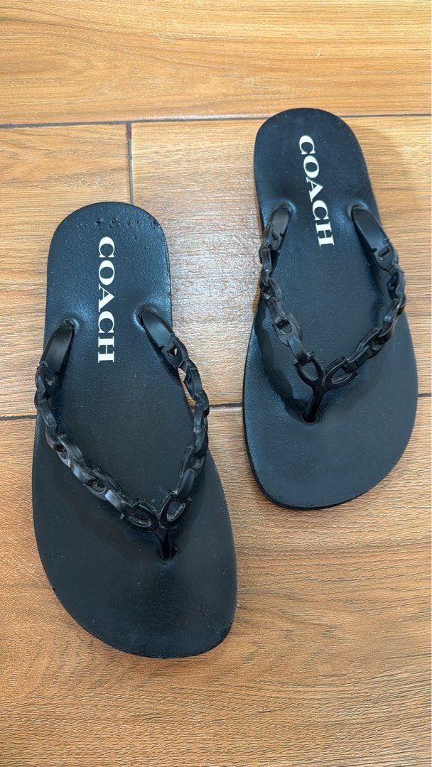 Coach slippers, Women's Fashion, Footwear, Slippers and slides on Carousell