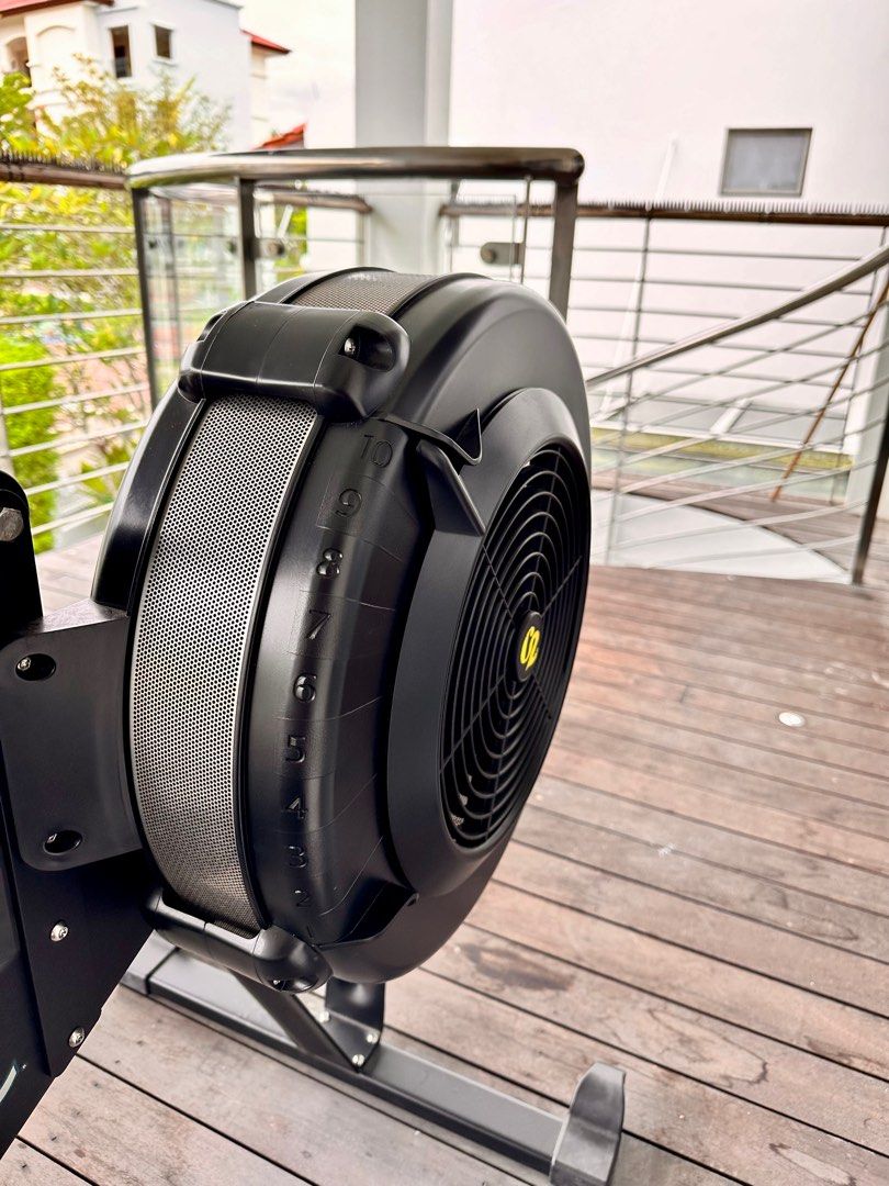 Concept 2 Model D Rowing Ergometer, Sports Equipment, Exercise ...