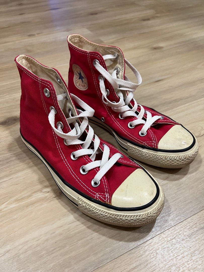 Converse Shoes, Women's Fashion, Footwear, Sneakers on Carousell