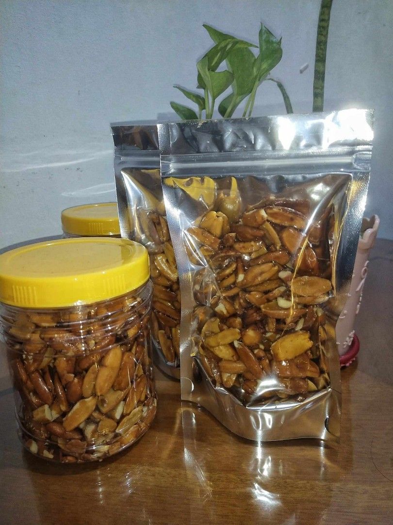 CRISPY PILI NUTS, Food & Drinks, Local Eats on Carousell
