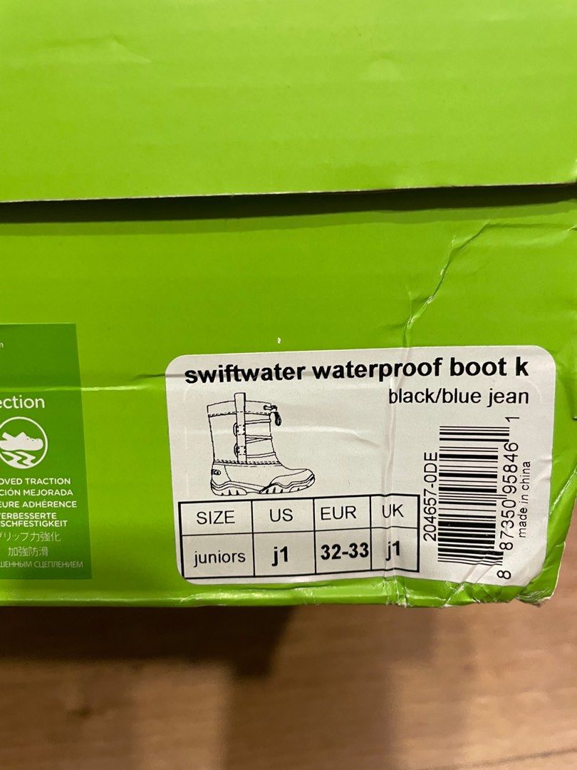 Crocs snow boots, Women's Fashion, Footwear, Boots on Carousell